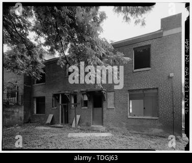 North side, west section. - Techwood Homes, Building No. 7, 433 ...