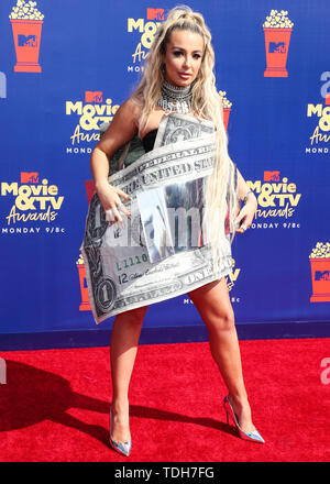 Tana Mongeau arrives at the MTV Movie and TV Awards on Saturday, June ...