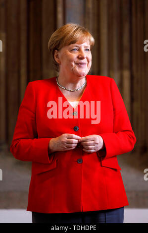 Cologne, Deutschland. 14th June, 2019. Diana AMFT, actress, portrait ...
