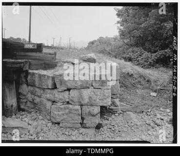 NORTH ABUTMENT DETAIL LOOKING WEST Fourche Lafave Bridge, Spanning ...