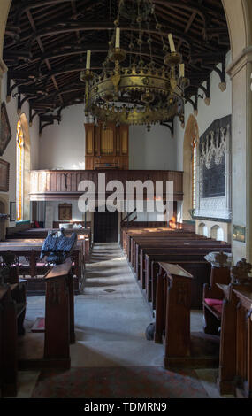 Everleigh Inside village parish church of Saint Peter, Everleigh ...