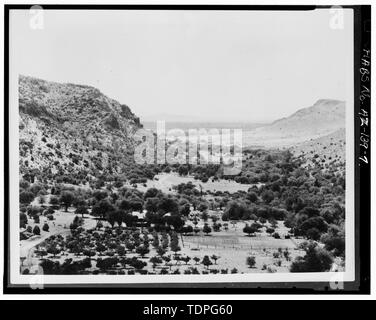 Original site in the Western desert of the 'Calendar Circle' Nabta ...