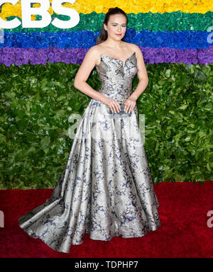 Francesca Carpanini attends the 2019 “Tony Awards”, The Antoinette ...