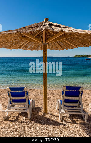 Famous beautiful Mala Raduca beach; Primosten, Croatia Stock Photo - Alamy
