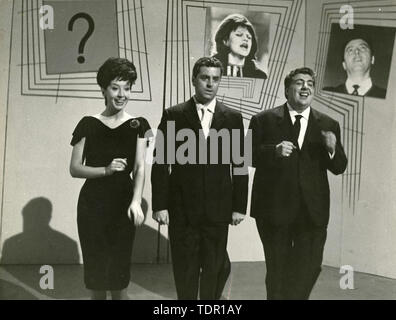gino bramieri,marisa del frate,1971 Stock Photo - Alamy