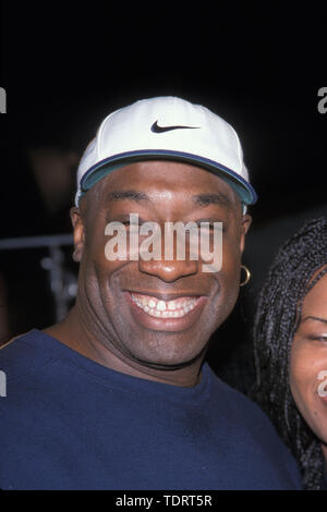 Mar 20, 2000; Los Angeles, CA, USA; Singer/actor AALIYAH @ 'Romeo Must ...