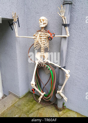 Head on a garden hose with different positions to choose how to throw ...