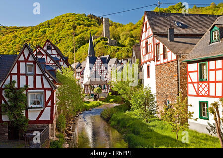 timber framed houses, river Elz, Monreal, Eifel, Rhineland-Palatinate ...