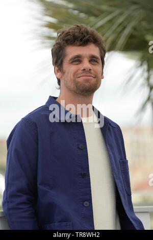 Actor Arthur Dupont at The Bears’ Famous Invasion of Sicily (La Fameuse ...