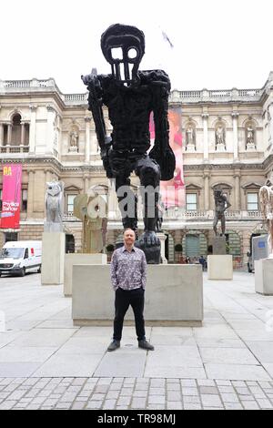 THOMAS HOUSEAGO WITH HIS MONUMENTAL INSTALLATION OF SIX RECENT ...