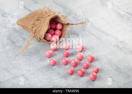 Pink Candy Chickpeas; Roasted chickpeas covered in chocolate, fruit ...