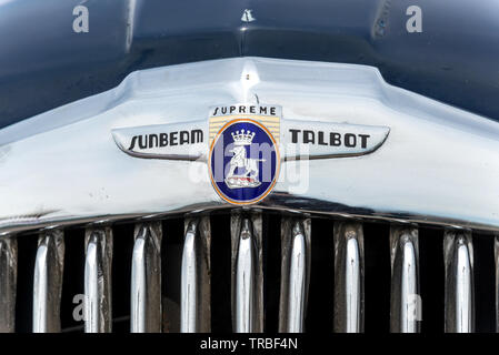 Sunbeam Talbot Supreme car badge Stock Photo - Alamy