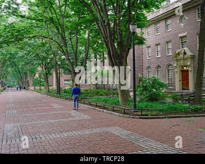 PHILADELPHIA - MAY 2019: Locust Walk on the campus of the University of ...