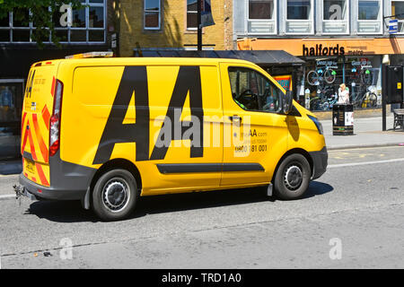 Side view of AA rescue breakdown recovery lorry truck transporter ...