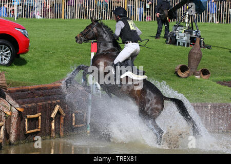 Tom Crisp of Great Britain with Liberty And Glory during showjumping at ...