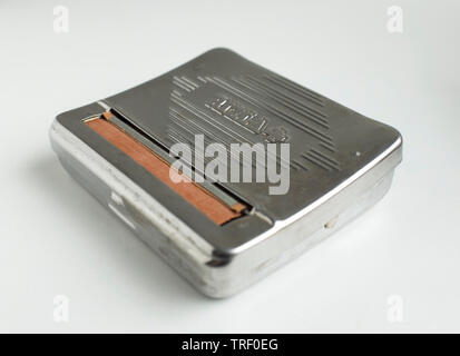Vintage Rizla Cigarette Rolling Machine Stock Photo - Alamy