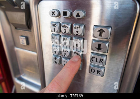 Late model BT British Telecom pushbutton / push button pay phone ...
