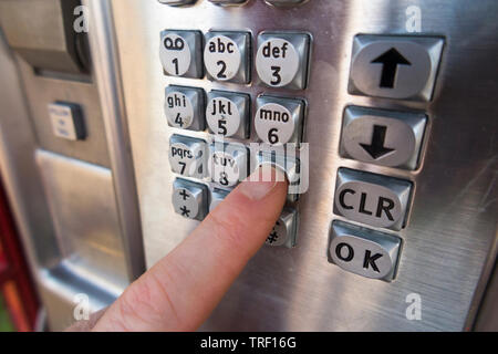 Late model BT British Telecom pushbutton / push button pay phone ...