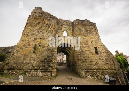 Burgess Gate in the Medieval Town Wall Denbigh Clwyd North Wales Stock ...