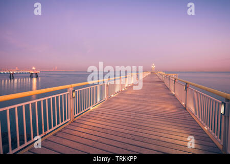 Corniche in Kuwait City. Kuwait City, Kuwait Stock Photo - Alamy