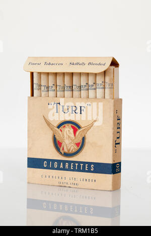 A Pack of Vintage TURF Cigarettes Stock Photo - Alamy