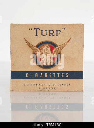 A Pack of Vintage TURF Cigarettes Stock Photo - Alamy