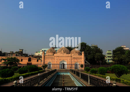 Bangladesh Old Mosque Dhaka Lalbagh Fort Stock Photo - Alamy