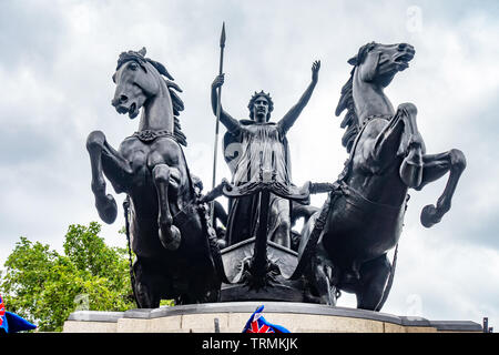 Bronze statue of Boudica Boudicca or Boadicea queen of the Iceni and ...