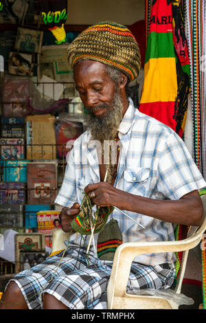 Traditional craft market in Ocho Rios, Jamaica Stock Photo - Alamy