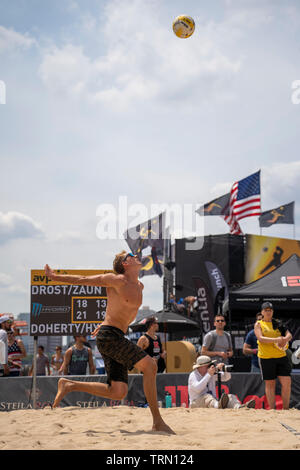 Ryan Doherty/John Hyden competing against Avery Drost/Eric Zaun in the ...
