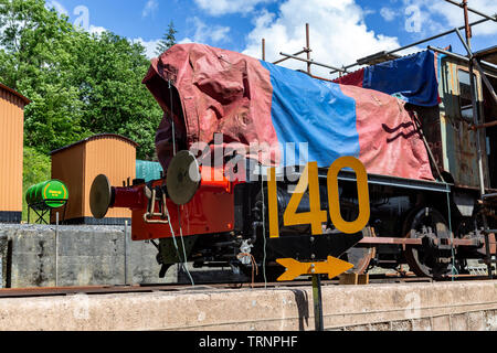 A rusty weathered old British Rail Mark 1 TK/SK railway carriage on a ...