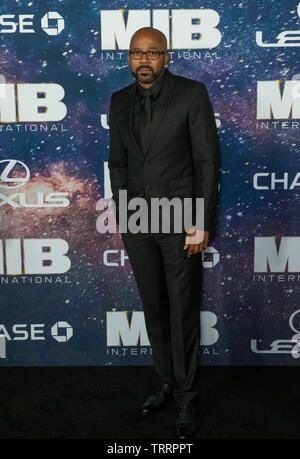 Inny Clemons attends the "Men In Black: International" World Premiere ...