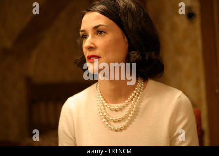 DEMI MOORE in FLAWLESS (2007). Copyright: Editorial use only. No ...