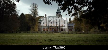 THE ABSENT ONE (2014) -Original title: FASANDRAEBERNE-. Copyright ...