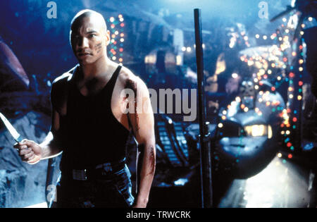 SOLDIER (1998). Copyright: Editorial use only. No merchandising or book ...