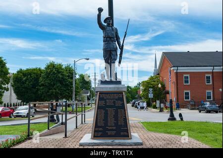 Statue of World War I Doughboy in Highland Park, New Jersey Stock Photo - Alamy