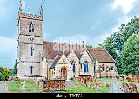 Bladon (Oxfordshire, England): Church and Churchyard. Restingplace of ...