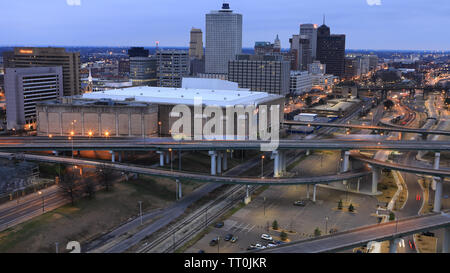 Memphis Tennessee skyline Stock Photo - Alamy