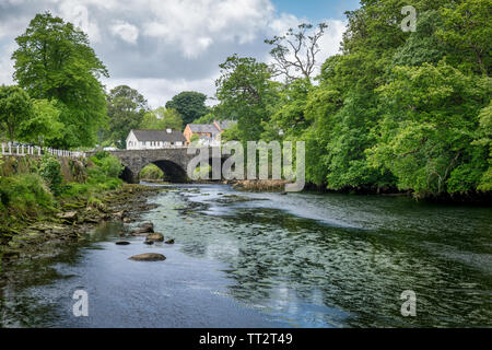 Bridge over the River Lennon, Ramelton, County Donegal, Ireland Stock ...