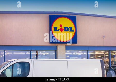 Lidl store in Paphos, Cyprus Stock Photo - Alamy