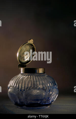 28 Oct 2005 Vintage Glass Inkwell Brass Hinged Lid Ink Pot Antique ...