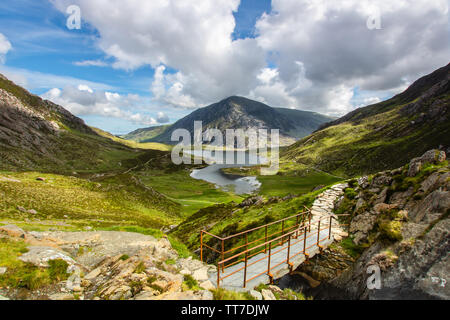 Cwm Idwal looking towards the Ogwen Valley and Pen yr Ole Wen in ...