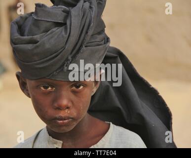 Native people in Tchad, Sahara Desert, Central Africa Stock Photo - Alamy