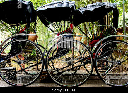 jinrikisha Kyoto Japan Stock Photo - Alamy