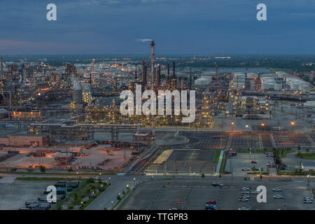 Oil Refinery, East Chicago, Indiana Stock Photo - Alamy