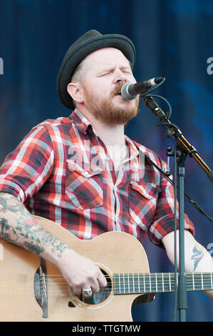 Danny George Wilson of Danny and the Champions performing of the World ...