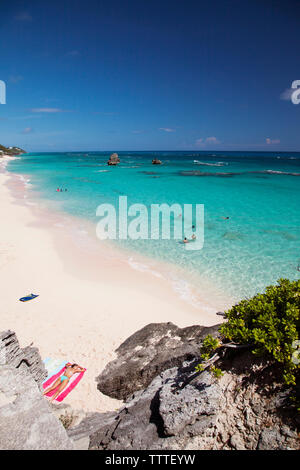 BERMUDA. Rocks and Beaches at Warwick Long Bay Stock Photo - Alamy