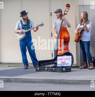 Banjo & Overalls Stock Photo - Alamy