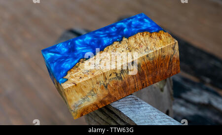 Casting resin burl wood Stock Photo - Alamy