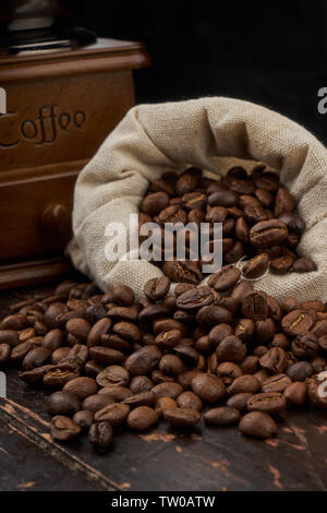 Bagged coffee beans Stock Photo - Alamy
